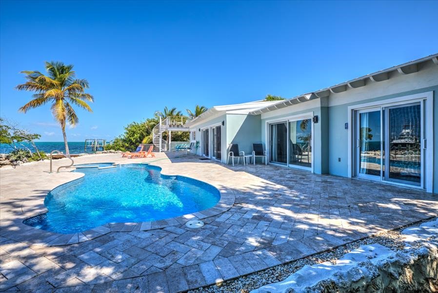 Brand New Bayfront Beauty(MA815)| Florida Keys Vacation Rentals