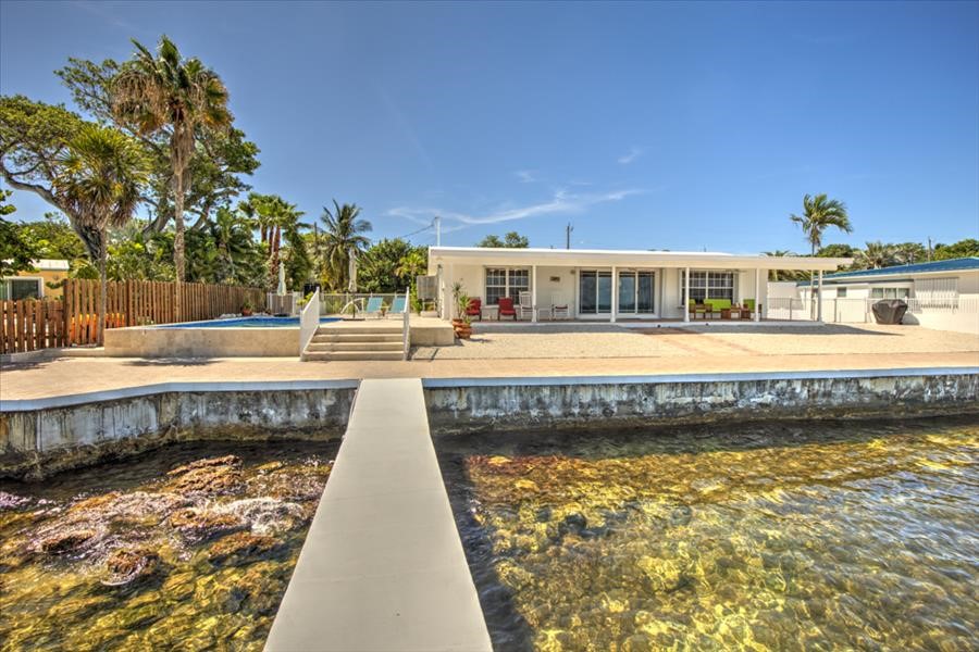 Waterfront Fantasy(MA1055)| Florida Keys Vacation Rentals