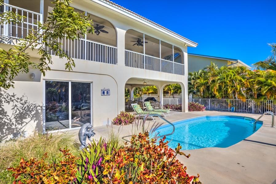 Charming Gulfside Pool Home(MA411)| Florida Keys Vacation Rentals